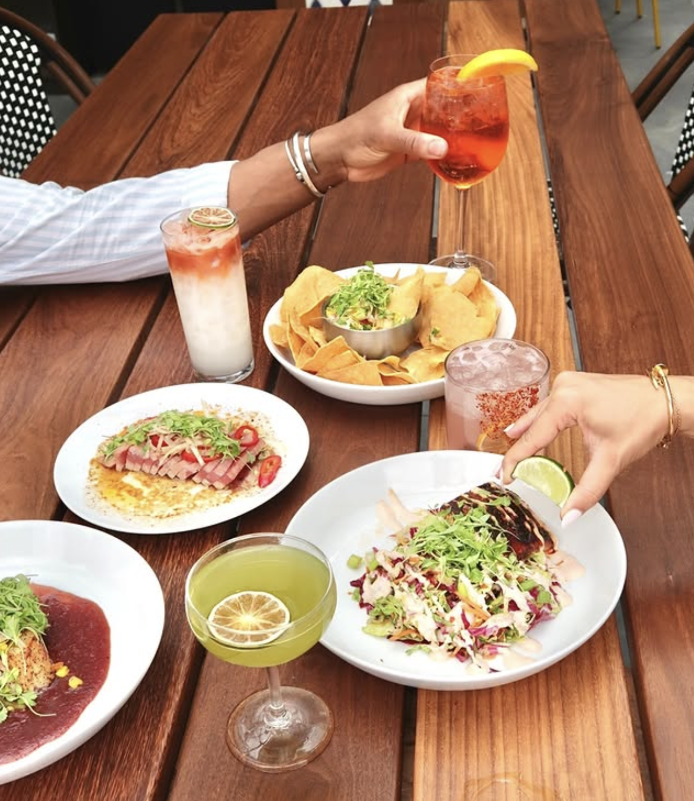 Rory's Rooftop Bar NYC | Elevated Cocktails & Dining in Meatpacking ...